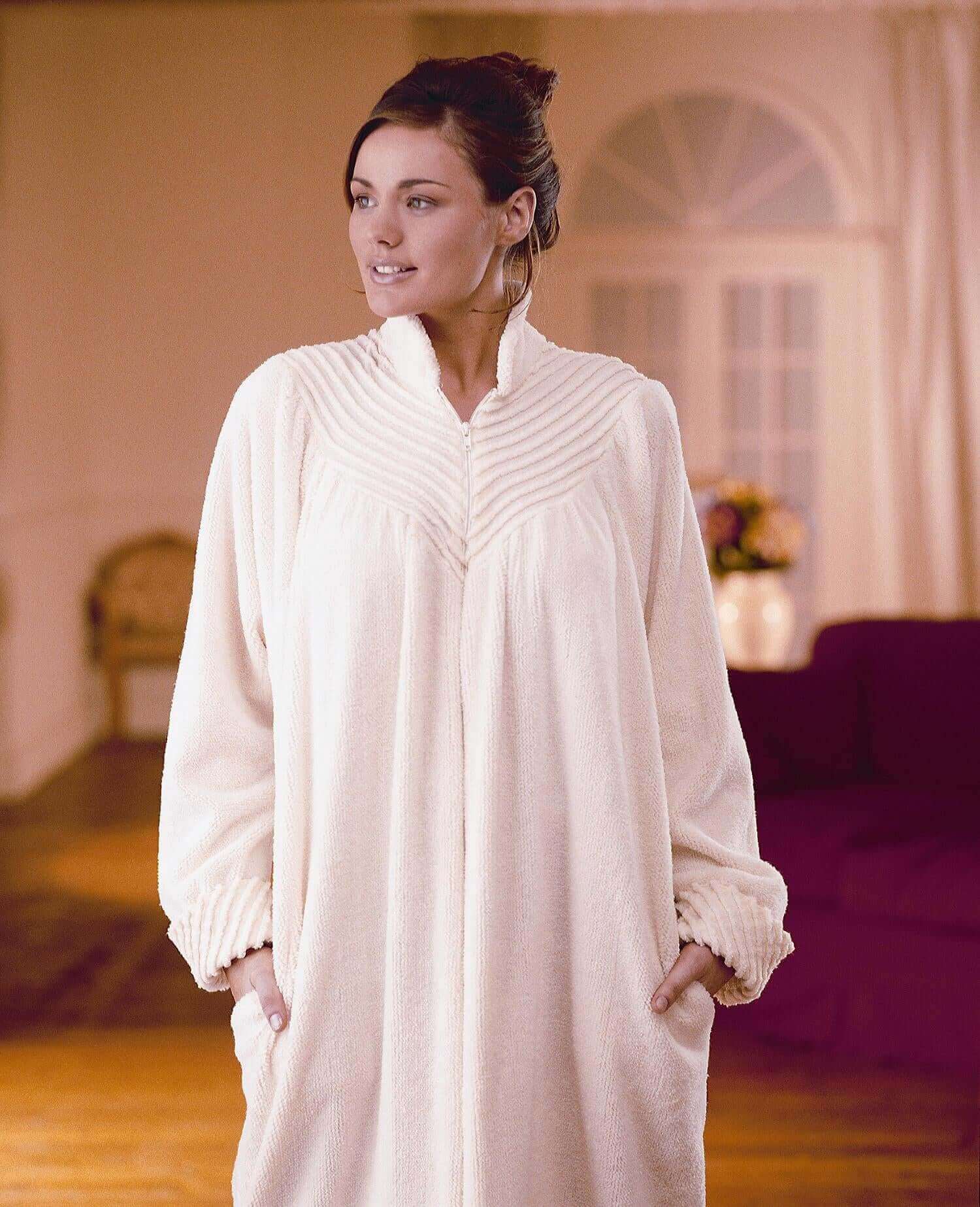 Soft Cotton Chenille Zip Robe – True Corset UK